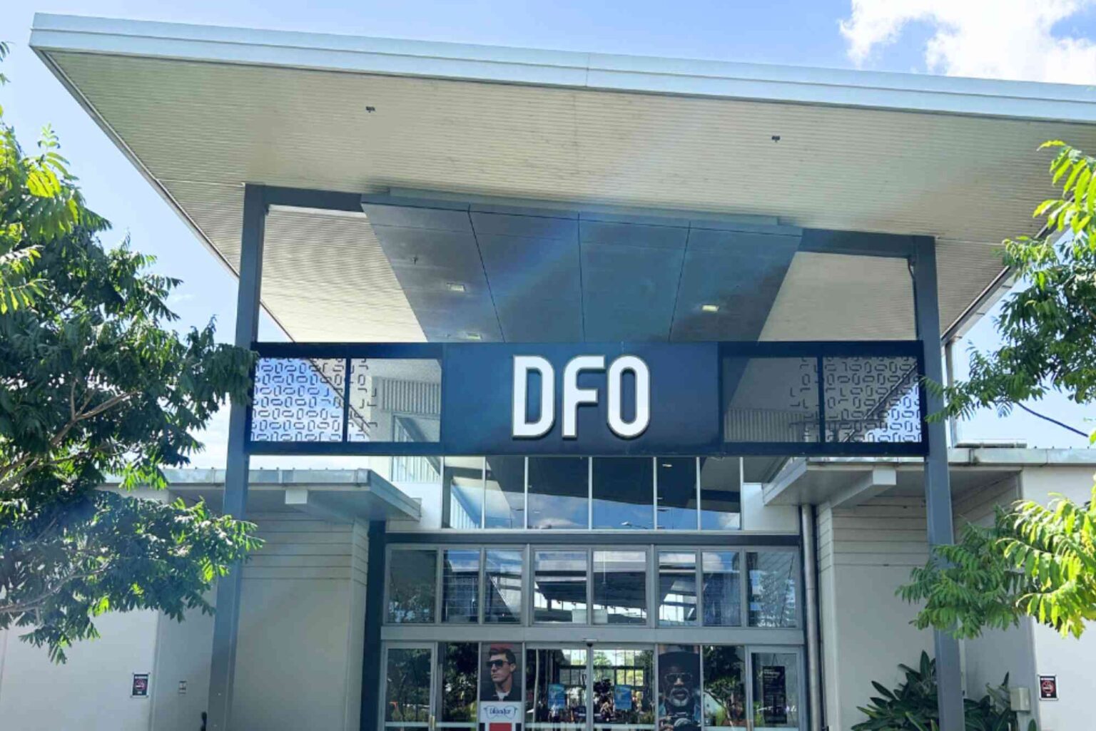 DFO Brisbane Guide: Brands, Prices & Transport Tips